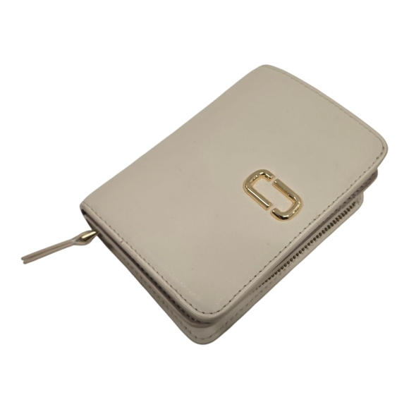Marc Jacobs | Bags | Marc Jacobs The J Marc Compact Mini Wallet | Poshmark